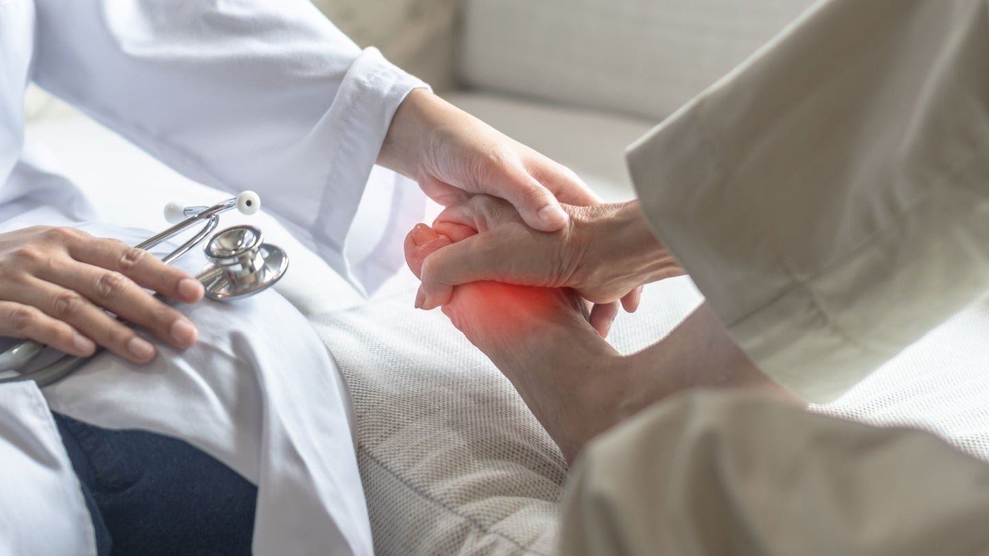 Averitas completes recruitment for trial of QUTENZA to treat PSNP